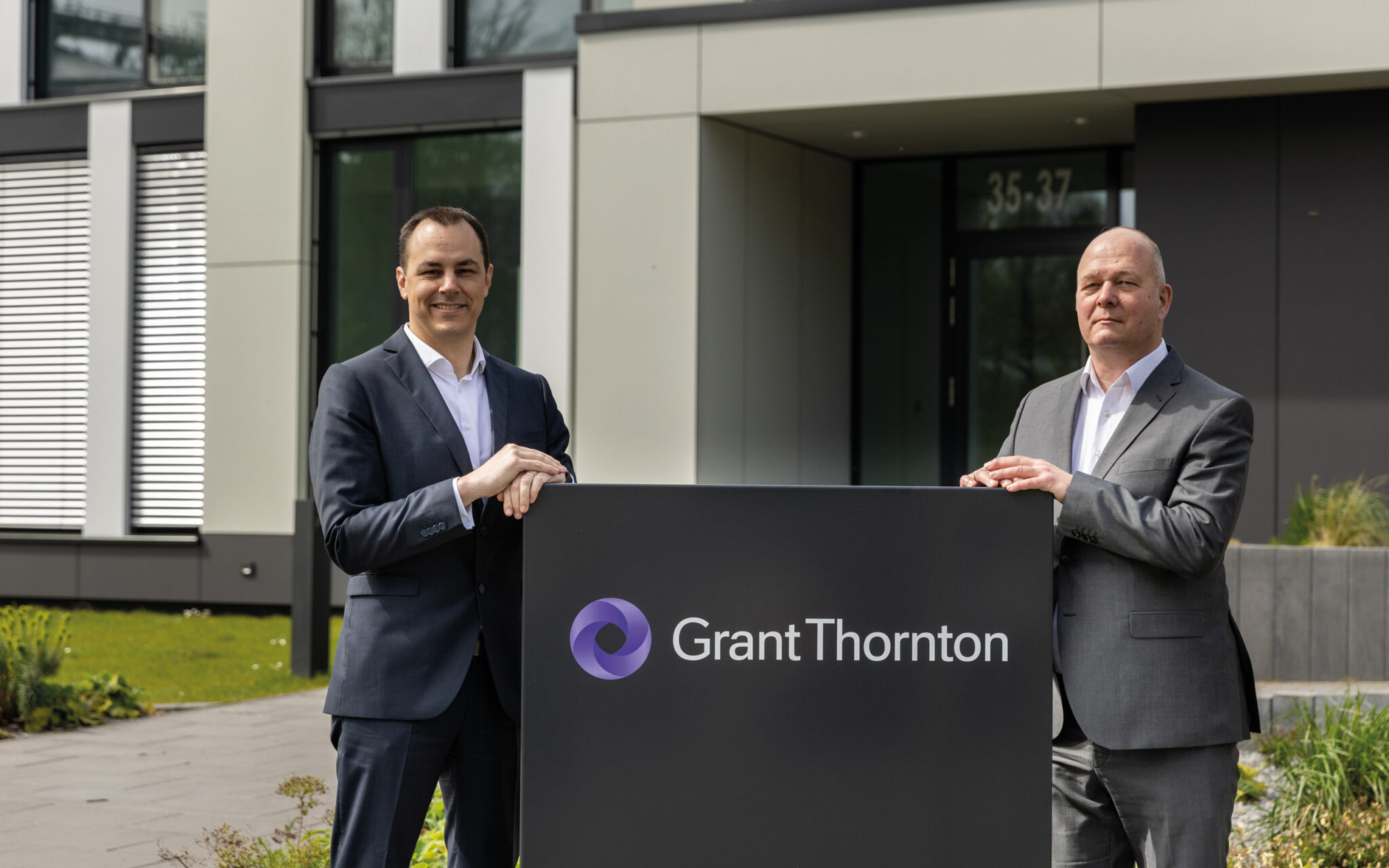 Warth & Klein Grant Thornton – Interview: Der Niederrhein – bald Modellregion für Mobilität ...