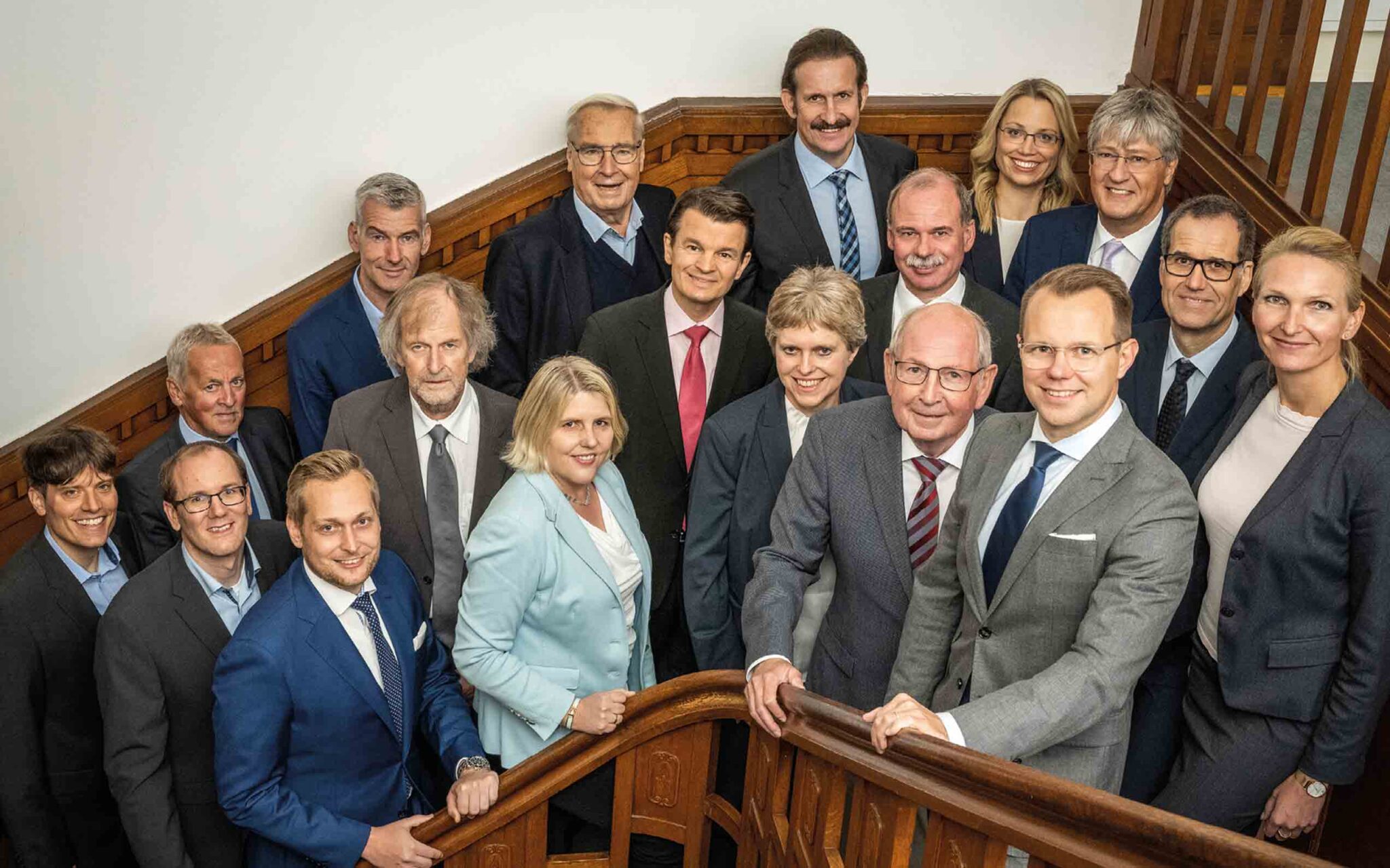 Die größten Rechtsanwaltskanzleien in Deutschland - Regio Manager